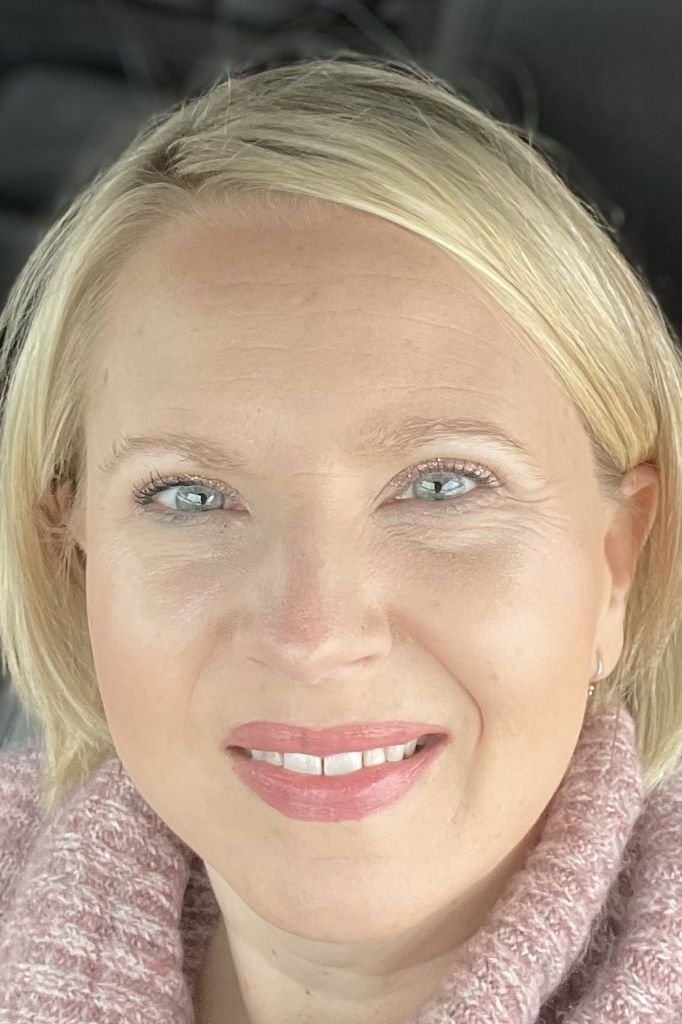 Bonnie Abraham's Instagram, Twitter & Facebook on IDCrawl